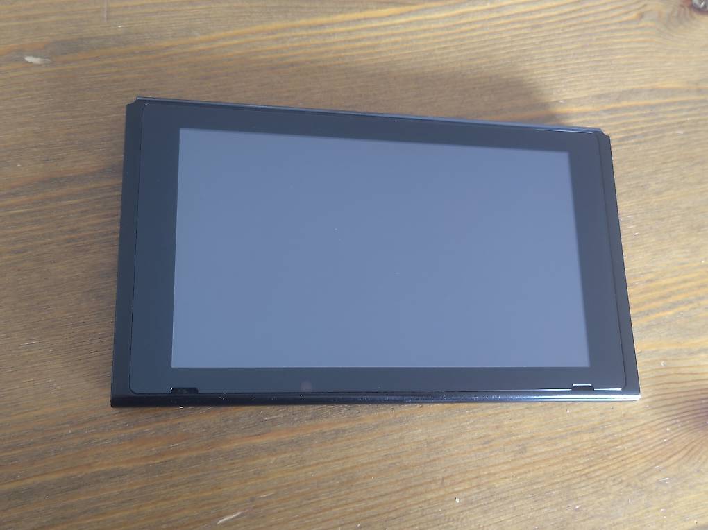 Nintendo Switch V2 in sehr gutem Zustand (027) im Kanton Aargau - tutti.ch