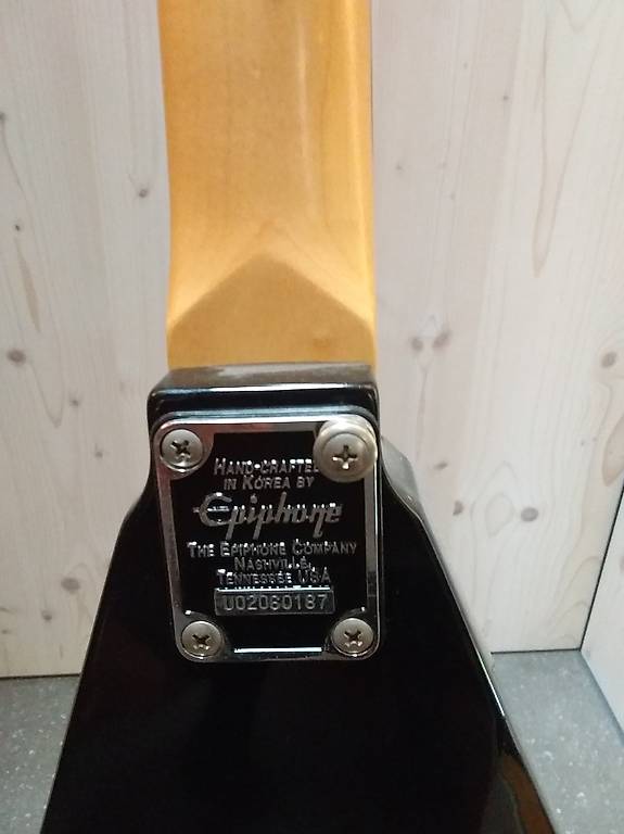 Epiphone Flying Demon, E-Gitarre im Kanton Luzern - tutti.ch