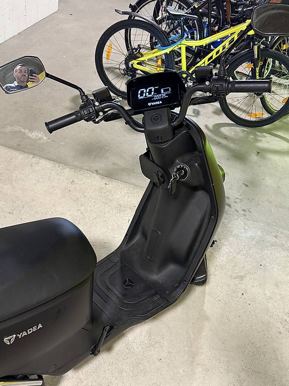E-Roller Yadea DE38 im Kanton St. Gallen - tutti.ch