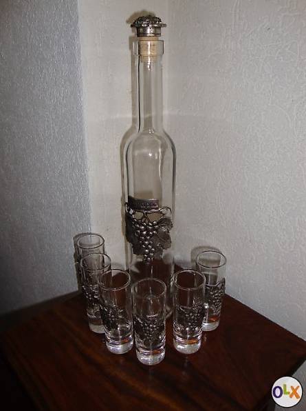 7-teiliges Schnapsset, NEU, dazu eine Flasche Schnaps im Kanton Bern ...