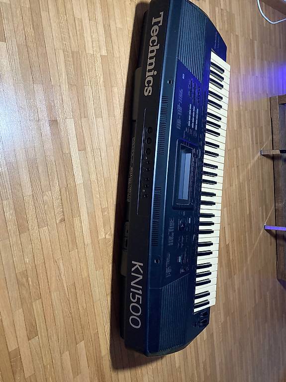 Keyboard Technics sx-KN1500 im Kanton Zürich - tutti.ch