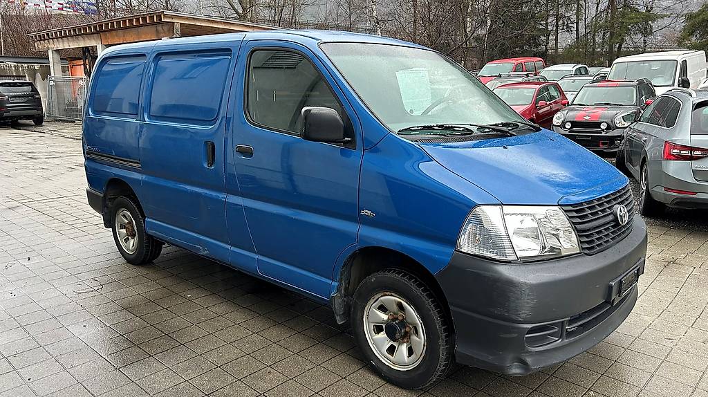 TOYOTA Hiace D-4D Kombi 4WD SWB im Kanton Graubünden - tutti.ch
