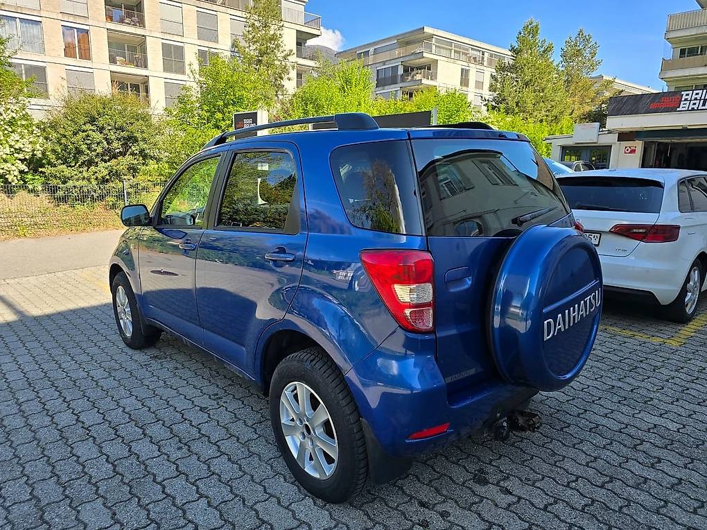 DAIHATSU Terios 1.5 16V SX 4WD im Kanton Graubünden - tutti.ch