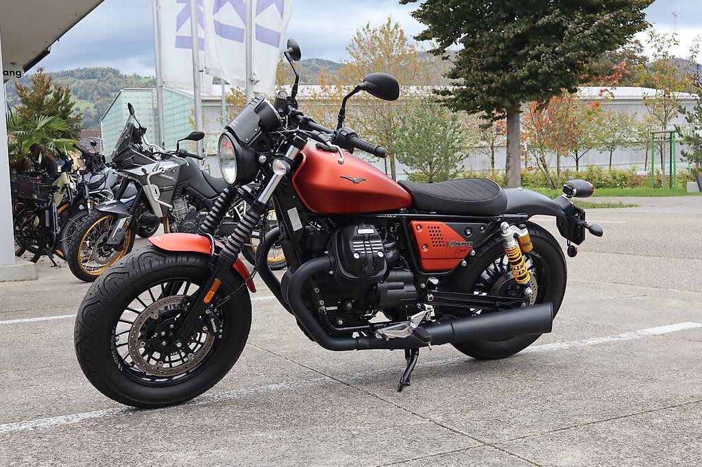 MOTO GUZZI V9 Bobber Sport 850 ABS im Kanton Solothurn - tutti.ch