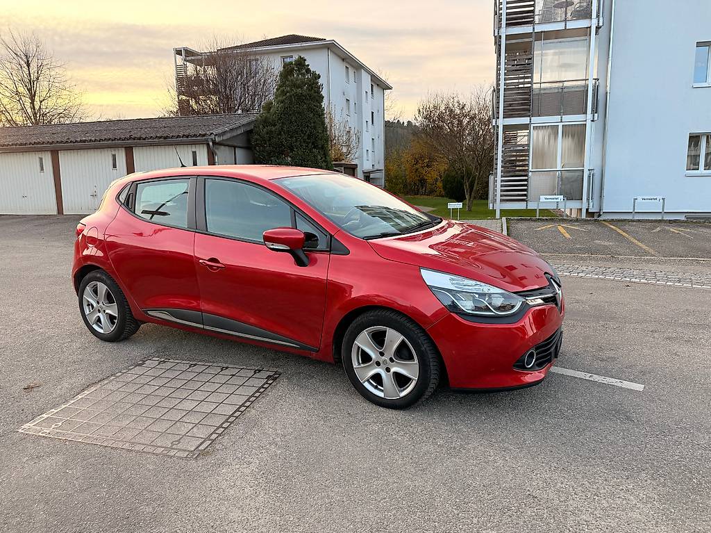 RENAULT Clio 1.5 dCi Iconic EDC im Kanton Bern - tutti.ch