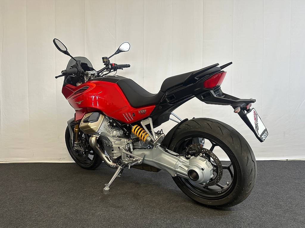 MOTO GUZZI V100 Mandello Wind Tunnel E5+ im Kanton Freiburg - tutti.ch