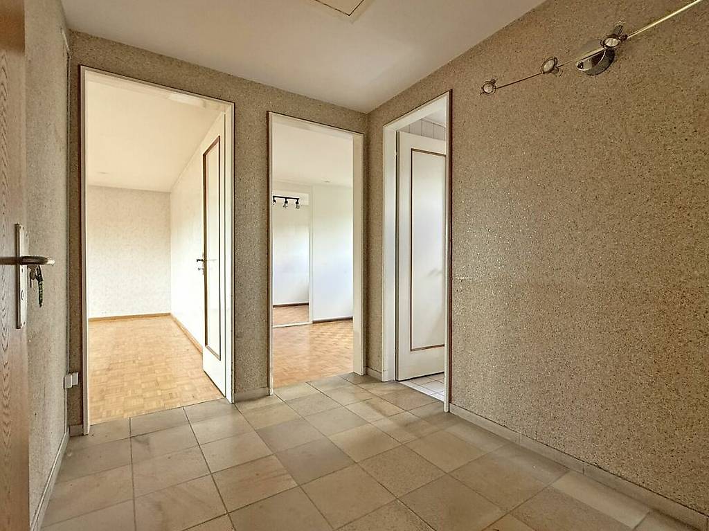 Grosszügige 3.5-Zimmerwohnung (86 m2) in Gempen im Kanton Solothurn mieten - tutti.ch