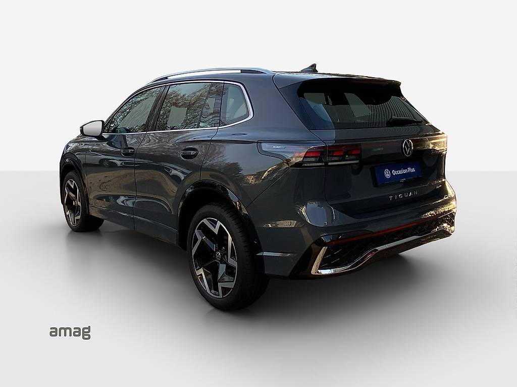 VW Tiguan 2.0 TDI SCR R-Line 4Motion DSG im Kanton Freiburg - tutti.ch