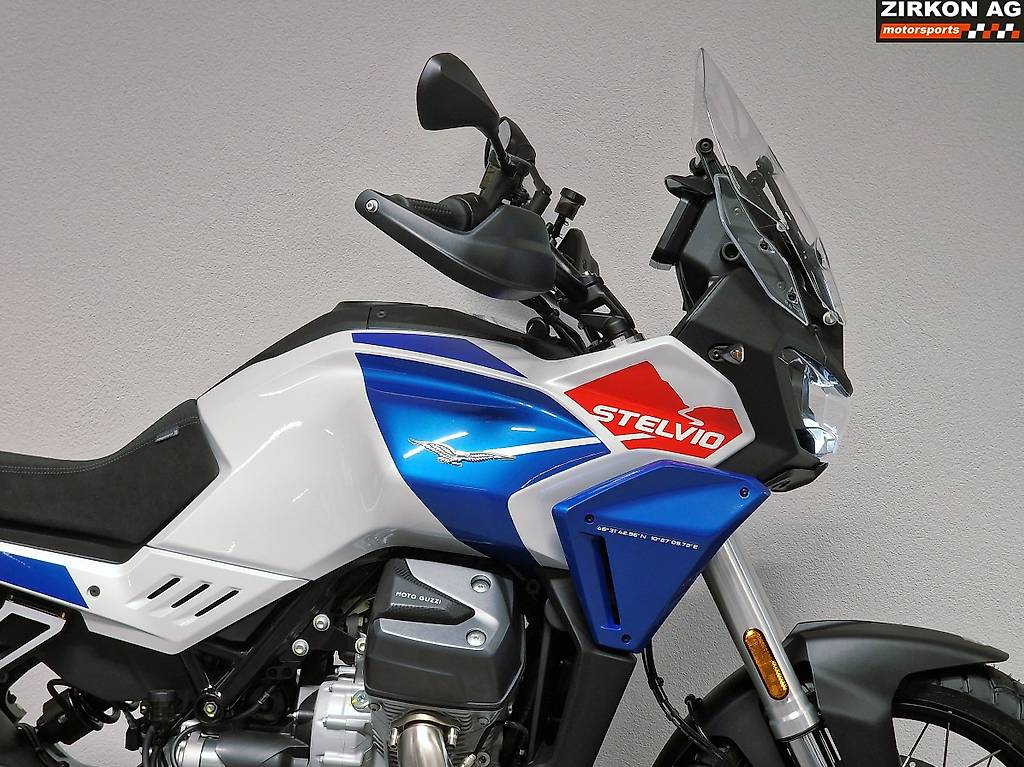 MOTO GUZZI Stelvio 1000 Duecento Tributo E5+ im Kanton Zug - tutti.ch