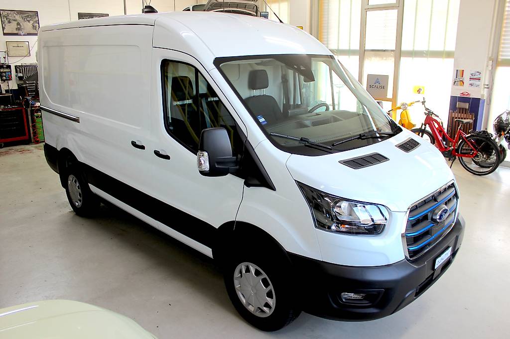 FORD E-Transit Van 350 L2 H2 Trend RWD 68kWh im Kanton Zürich - tutti.ch