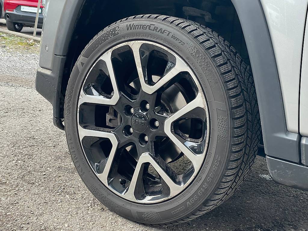 JEEP Compass 1.4 Turbo Limited AWD 9ATX im Kanton Tessin - tutti.ch