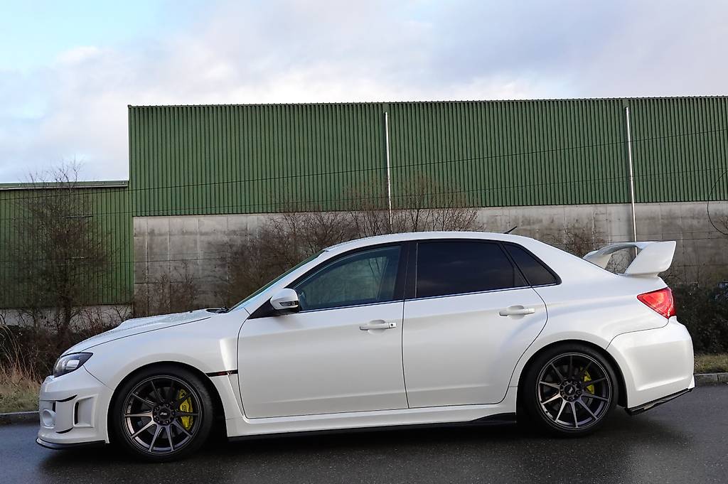 SUBARU 2.5 TURBO 4WD WRX STI SAUBER F1 TEAM NR.21 im Kanton Zürich ...