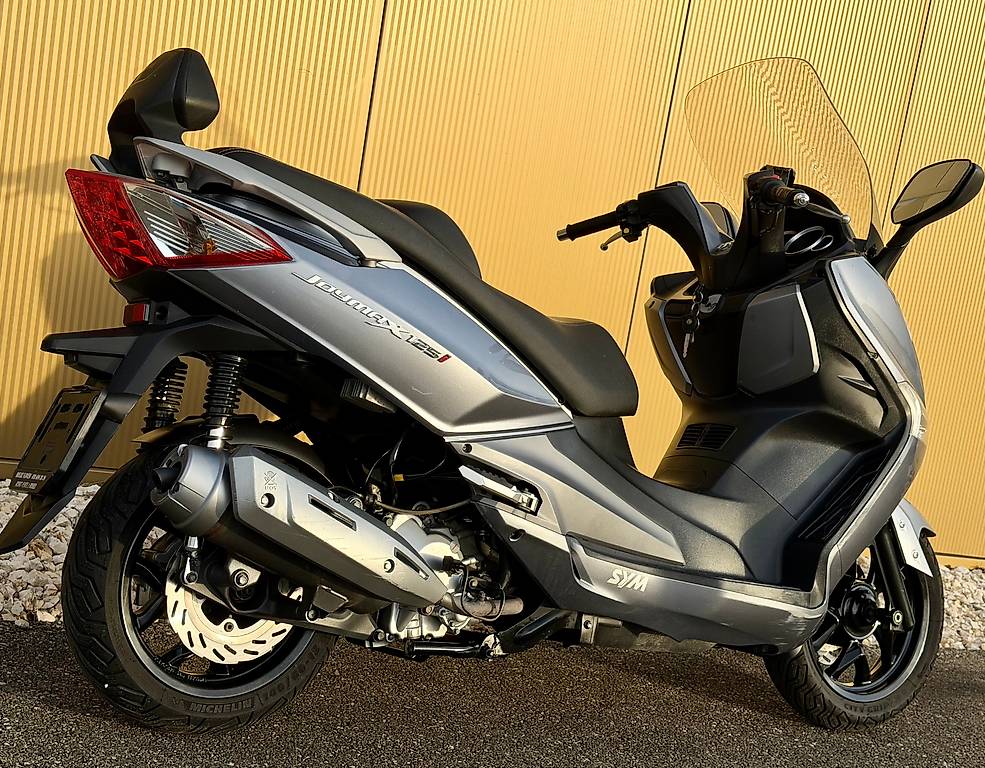 SYM GTS 125 im Kanton Jura - tutti.ch