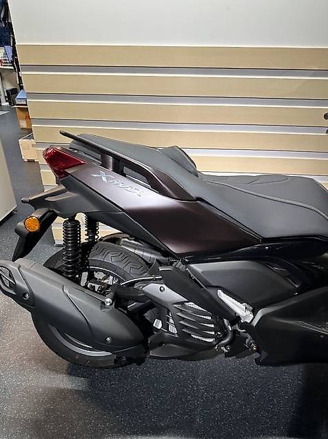 YAMAHA X-Max YP 125 Tech Max im Kanton Zürich - tutti.ch