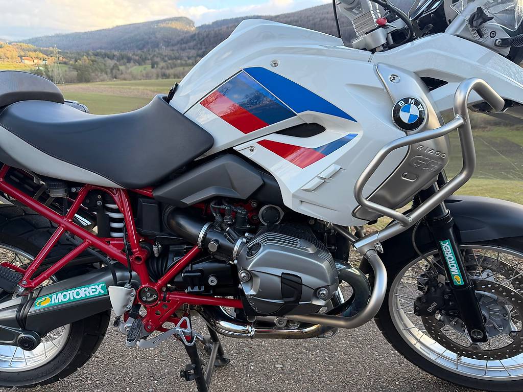 BMW R 1200 GS ABS - TOP - full options - RALLYE EDITION im Kanton Jura ...