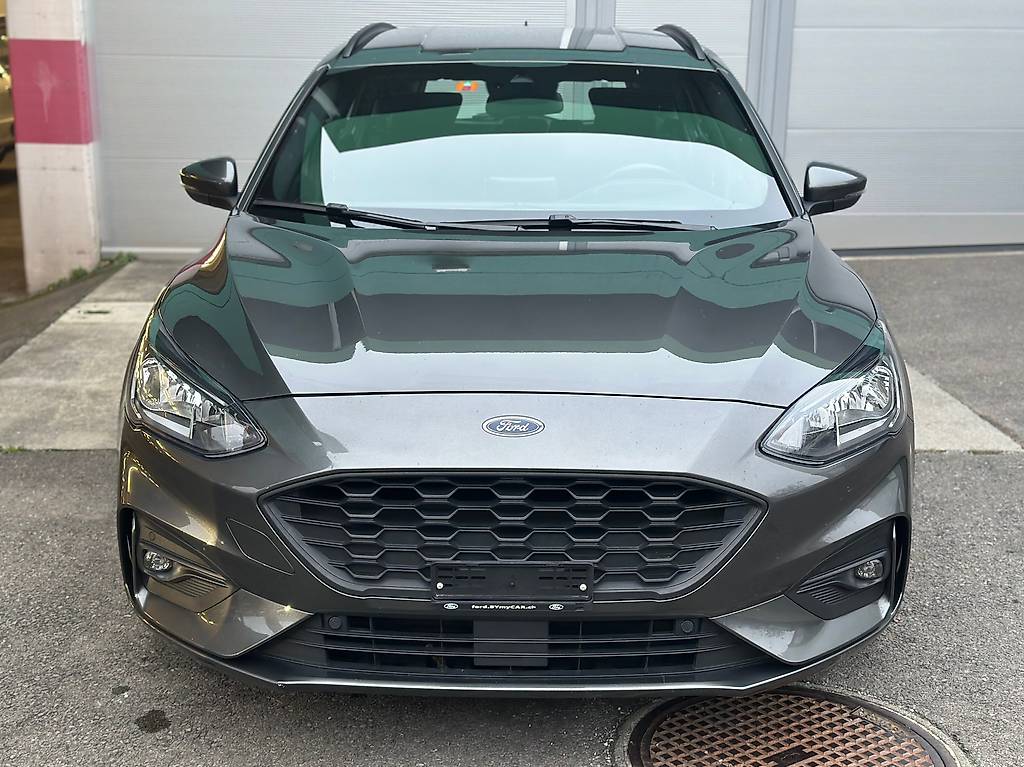 FORD Focus 1.0 SCTi ST Line Automatic im Kanton Waadt - tutti.ch