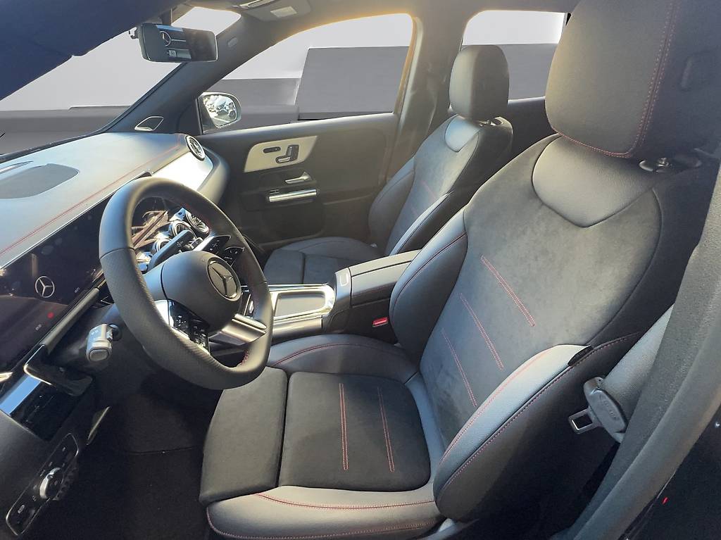 MERCEDES-BENZ EQA 300 66,5kWh 4Matic Swiss Star im Kanton Waadt - tutti.ch