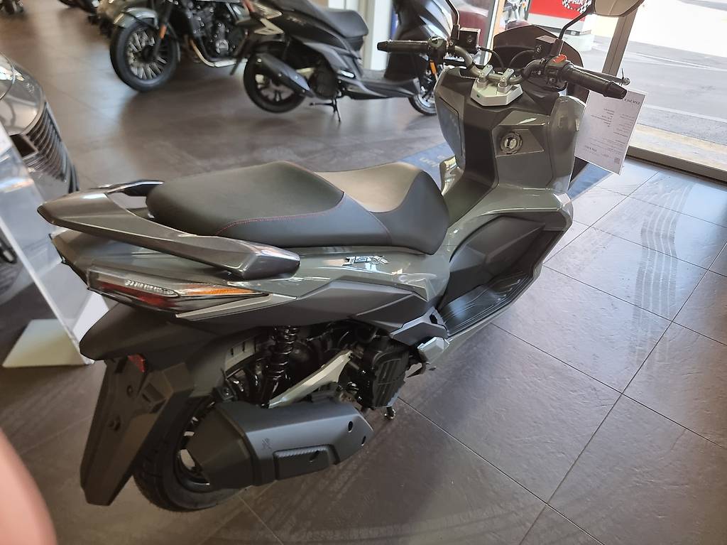 SYM Jet X 125 im Kanton Waadt - tutti.ch