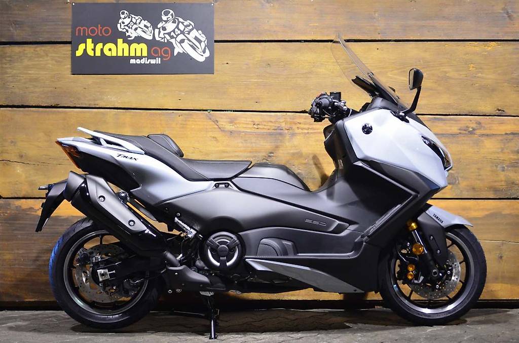 YAMAHA TMax 560 ABS Tech Max im Kanton Bern - tutti.ch