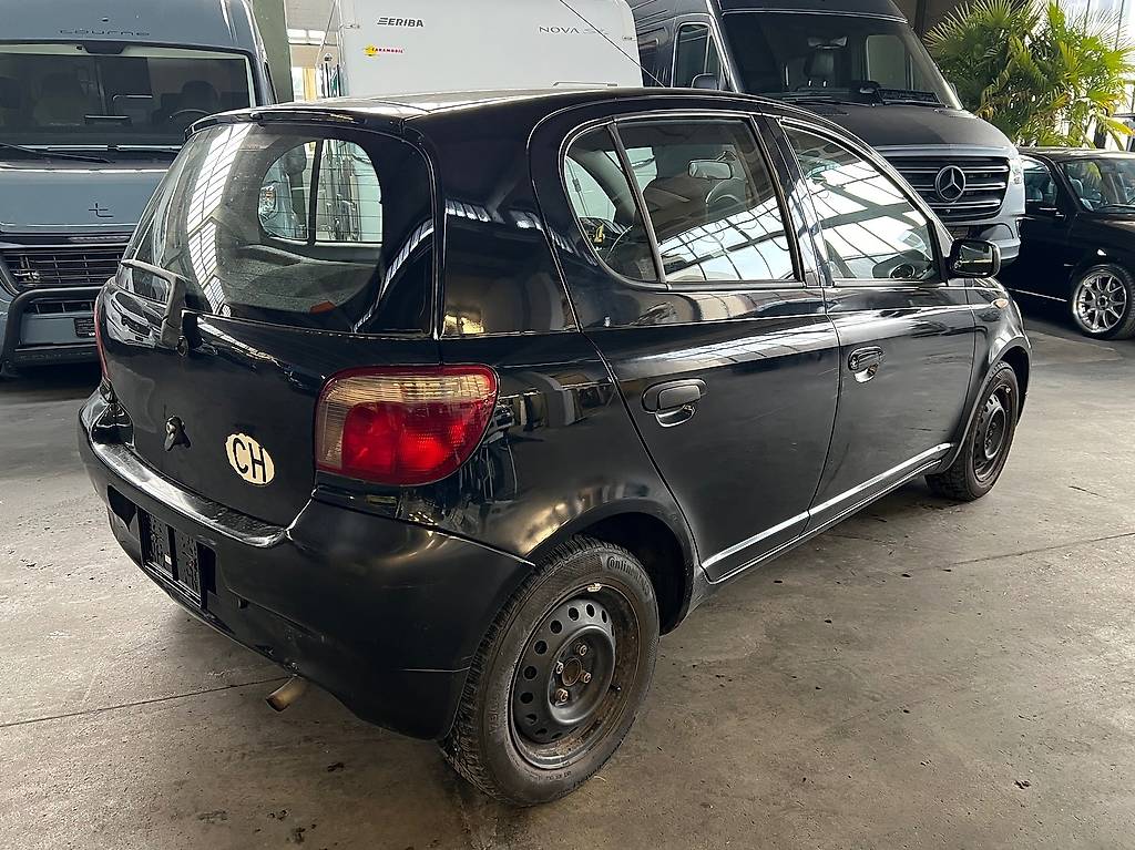 TOYOTA Yaris 1.3 Linea Sol im Kanton Solothurn - tutti.ch