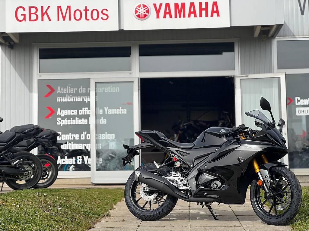 YAMAHA YZF-R 125 ABS im Kanton Waadt - tutti.ch