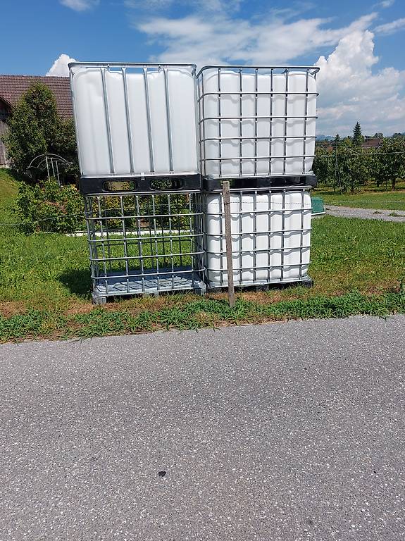 1000 Liter Wassertank IBC Cantone Svitto - tutti.ch