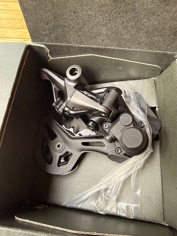 Shimano XT RD-M8100 12-Gang GS Shadow - Neu im Kanton Zürich - tutti.ch