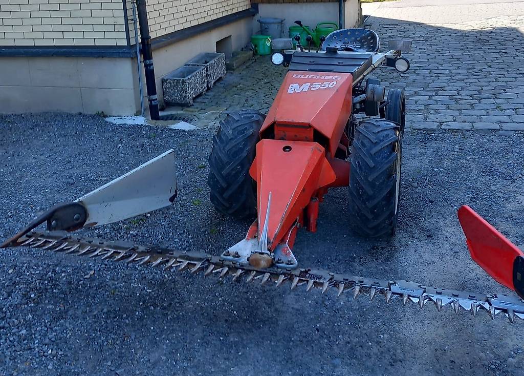 Motormäher Bucher M 550 mit Wagen im Kanton St. Gallen - tutti.ch