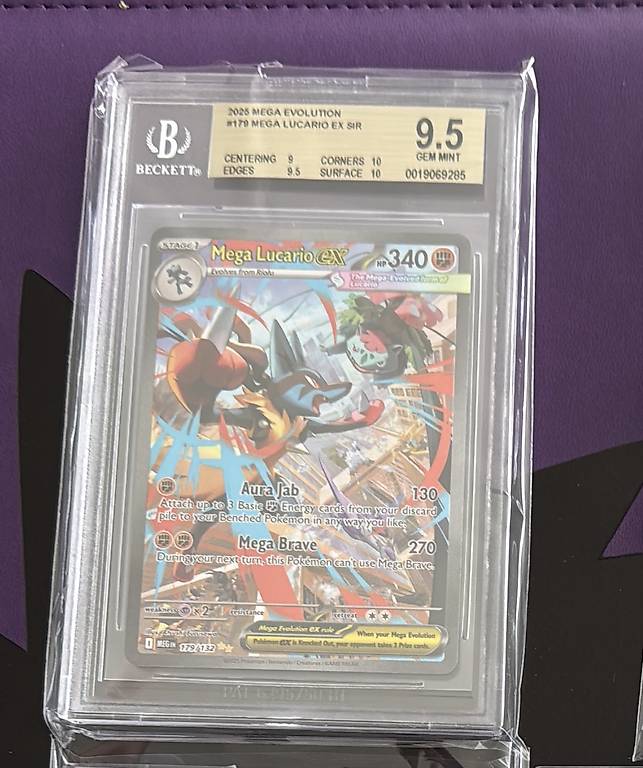 Mega Lucario EX Beckett 9.5 EN im Kanton Aargau - tutti.ch