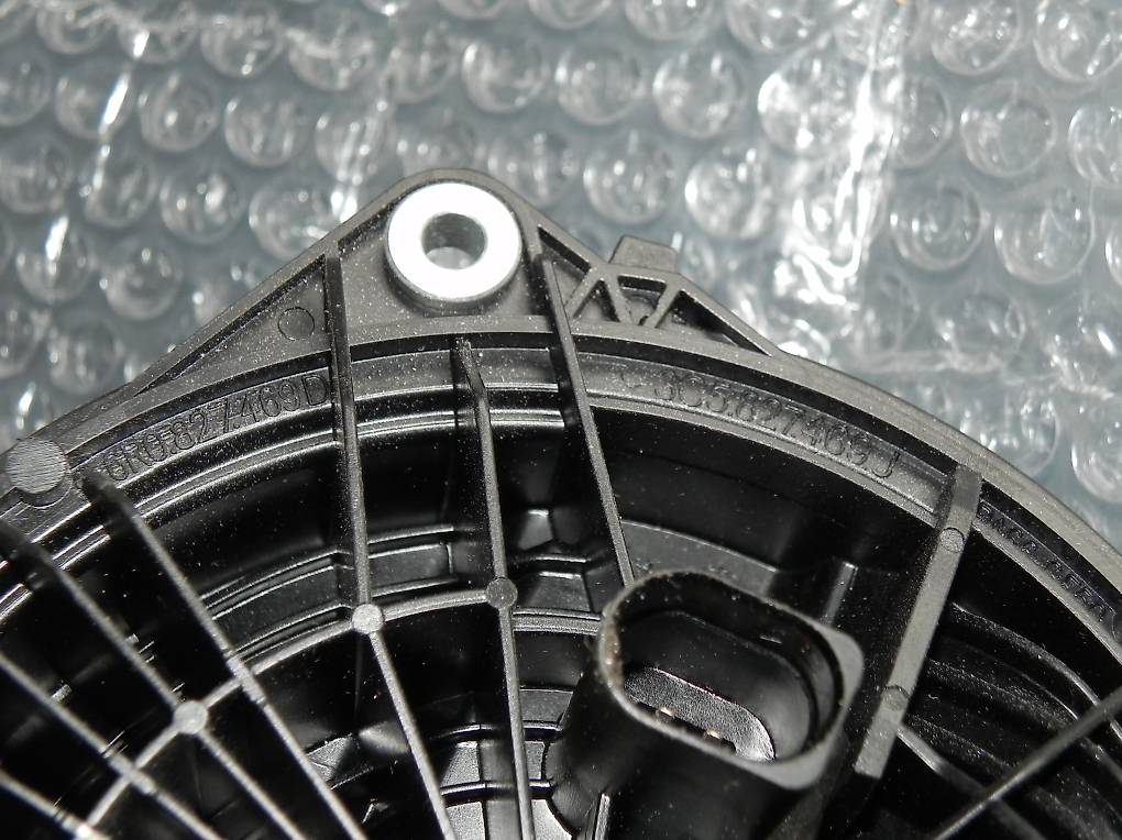 6R0827469D Heckklappen Griff Emblem VW Golf 7 2015 im Kanton Luzern ...