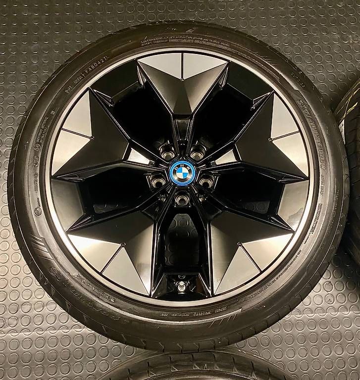 BMW iX3 G08 X3 G01 843 20 Zoll Felgen Sommerräder im Kanton Zürich ...