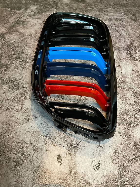 BMW M Doppelspeichen Nieren Kühlergrill für 3 er E90 E91 LCI im Kanton Solothurn - tutti.ch