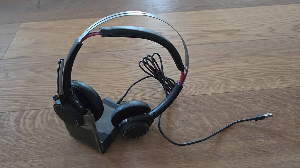 Plantronics PLT Focus Bluetooth Headset im Kanton Basel-Landschaft ...