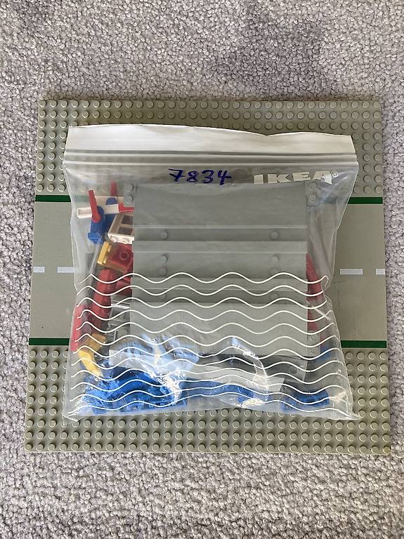 Lego Train 12V Level Crossing Manual! im Kanton St. Gallen - tutti.ch