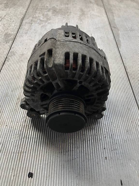 Alternator VW Golf 5 TDI / VW Touran TDI im Kanton Aargau - tutti.ch