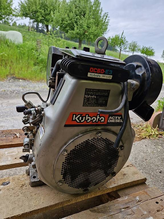 Motor Kubota OC 60 E3 im Kanton Bern - tutti.ch