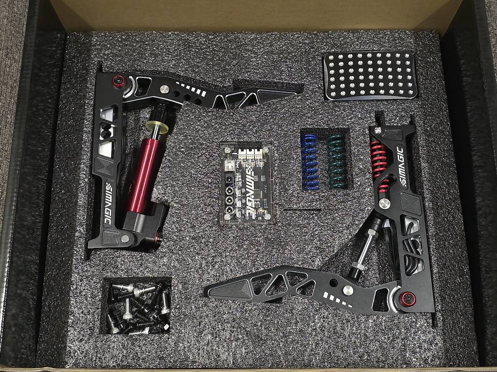 Simagic P2000-S200R - Hydraulik-Pedale (3-Pedal) + Garantie im Kanton Aargau - tutti.ch