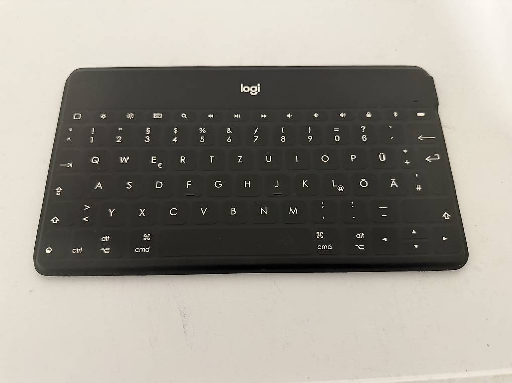 Clavier Bluetooth Logitech compact ? AZERTY im Kanton Wallis - tutti.ch