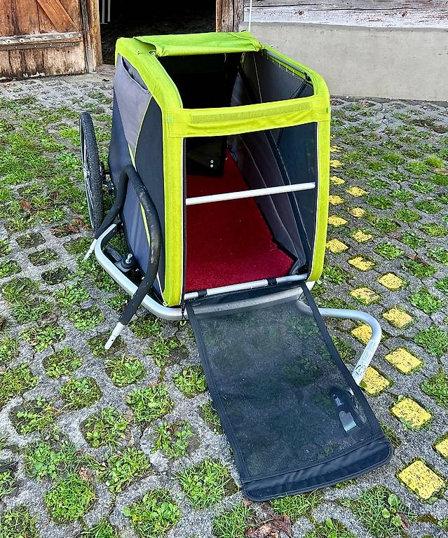 Hundeanhänger Croozer Neuwertig mit Buggy-Set im Kanton Bern - tutti.ch