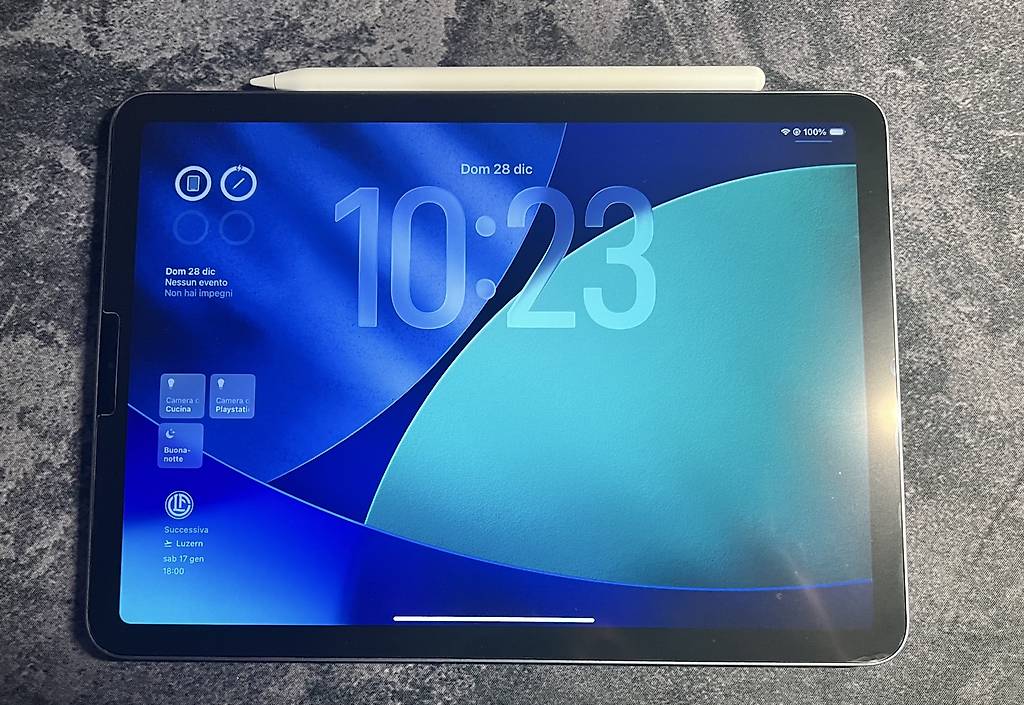 Ipad Air M1 + Cover im Kanton Tessin - tutti.ch