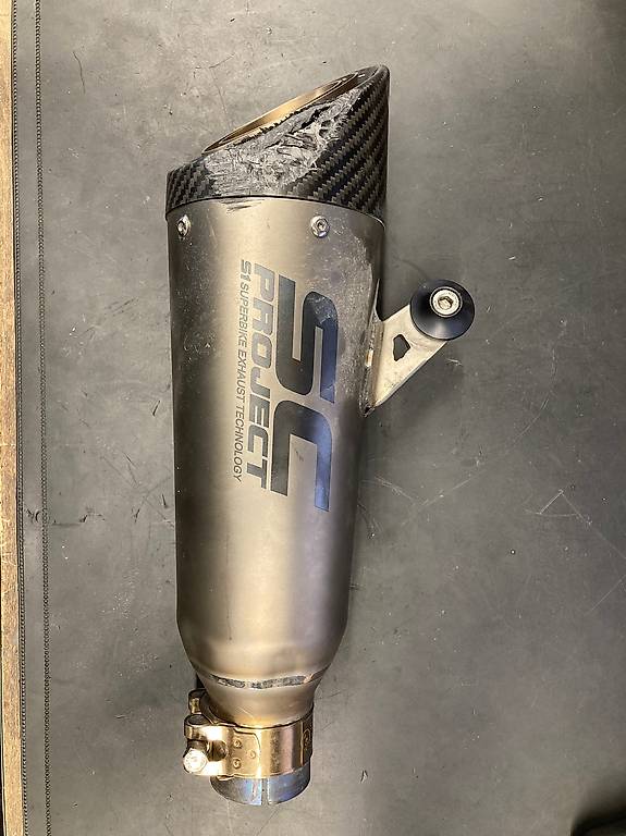 Sc project auspuff zu yamaha R6 im Kanton Graubünden - tutti.ch