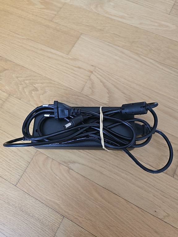 AC/DC Adapter 24V 240W ? guter Zustand im Kanton Zürich - tutti.ch
