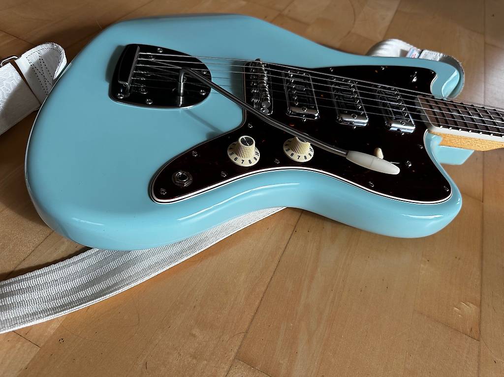 Fender Jazzmaster Triple Anniversary USA im Kanton Zürich - tutti.ch