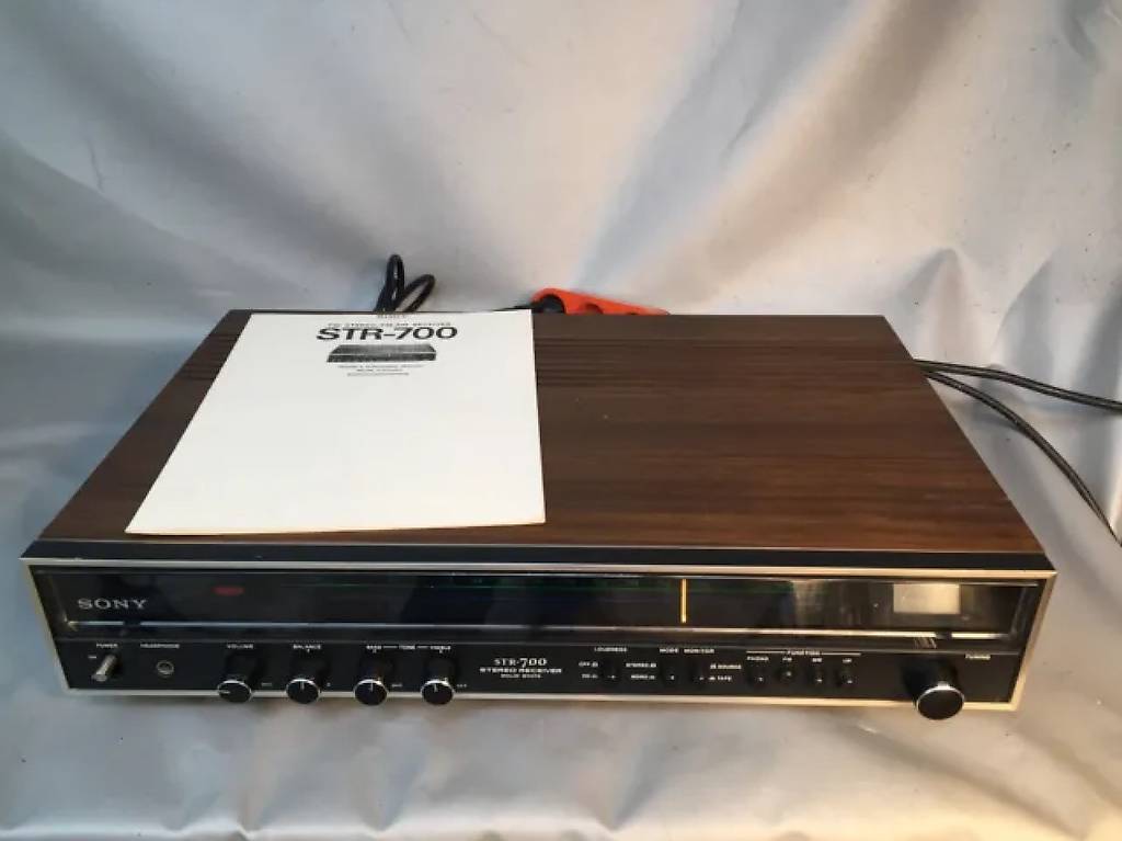 Sony STR-700 Receiver revidiert! im Kanton Bern - tutti.ch
