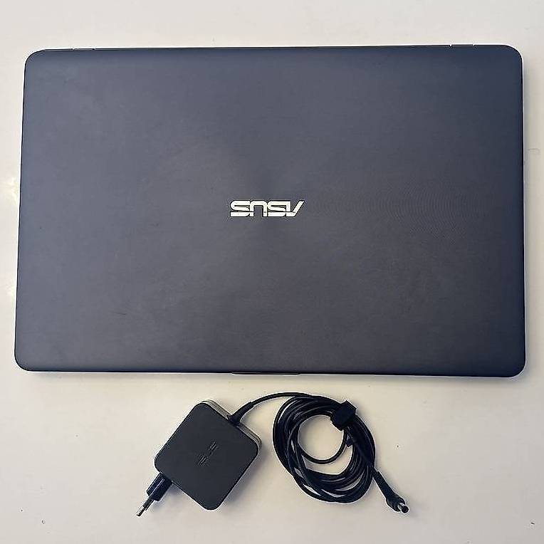 ASUS VivoBook 17 X705U im Kanton St. Gallen - tutti.ch