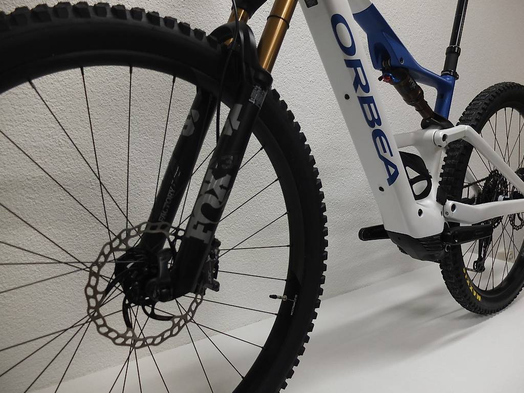 Orbea Rise SL M10 630Wh Modell 2025, Top Angebot Fachhandel im Kanton ...