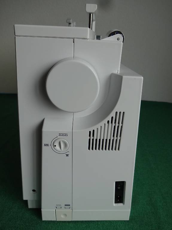 "" BERNINA activa 130 "" Revidiert mit 3 Monate Garantie im Kanton ...