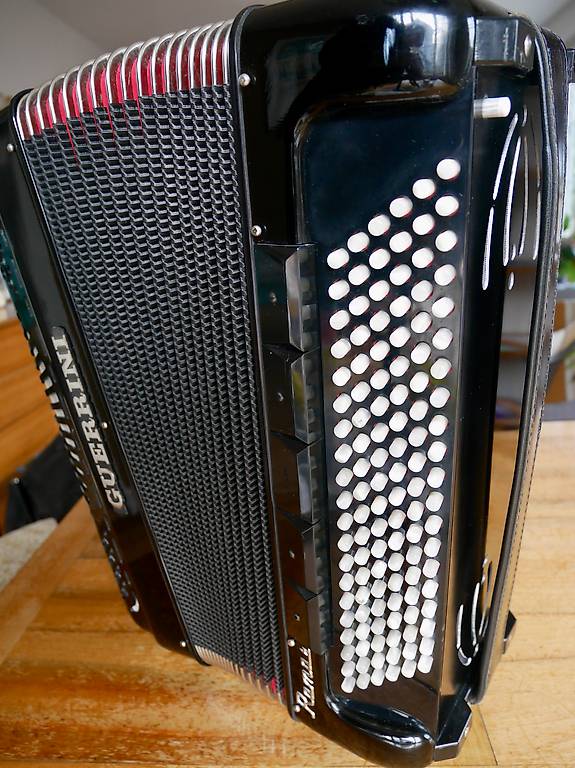 Akkordeon Guerrini im Kanton Zürich - tutti.ch