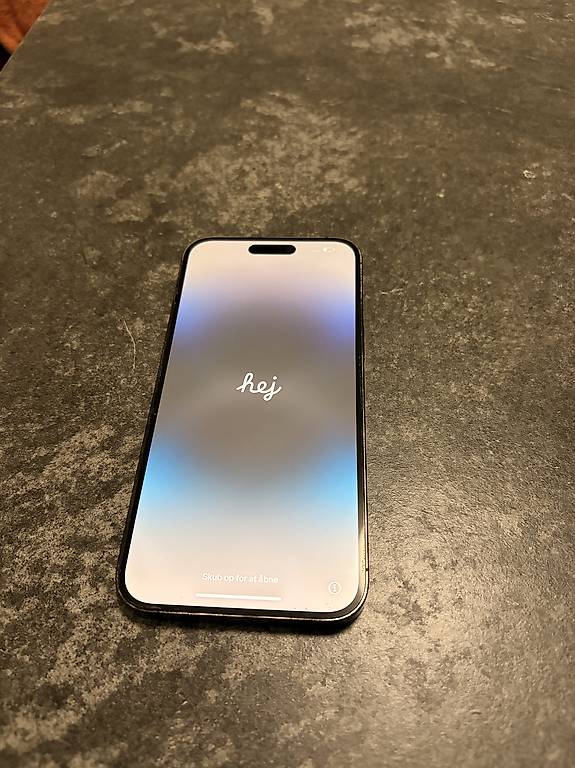 Verkaufe Iphone 14 Pro Schwarz 256GB Zustand Sehr gut im Kanton Zürich ...