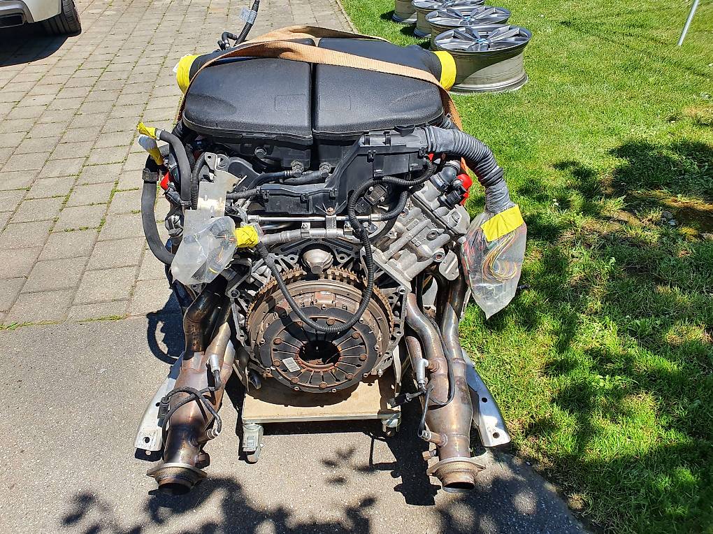 S85B50 Motor 507PS BMW M5 E60 M6 Tuning 580PS High Flow Cats im Kanton ...
